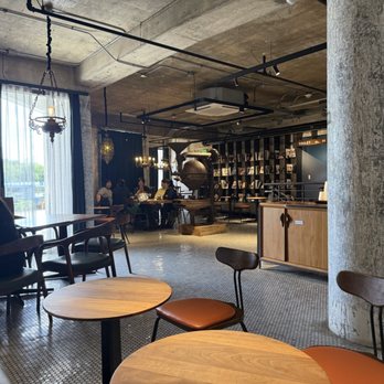 SLOWALK COFFEE ROASTERS - Updated December 2025 - 208 Photos & 40 ...