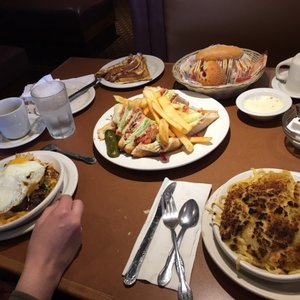 DAPPER’S WEST FAMILY RESTAURANT - 115 Photos & 221 Reviews - 980 W Lake ...