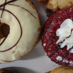 JUPITER DONUTS - 208 Photos & 179 Reviews - Donuts - 2260 Woolbright Rd ...