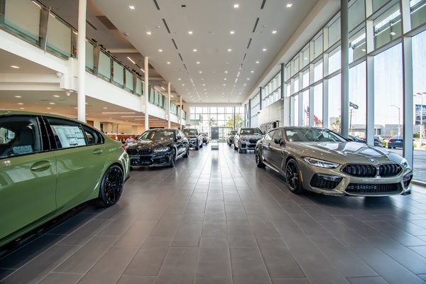 BMW OF RIVERSIDE - Updated May 2025 - 526 Photos & 1380 Reviews - 3060 ...