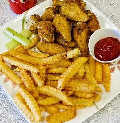 CRAZY WINGS - Updated June 2024 - 35 Photos & 35 Reviews - 1455 ...