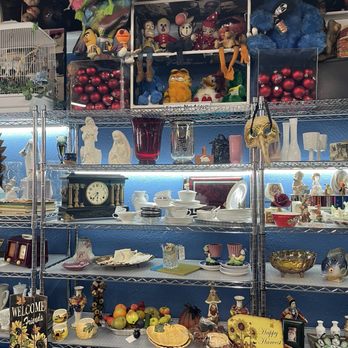 TOP DRAWER - Updated December 2025 - 84 Photos & 100 Reviews - 5312 ...