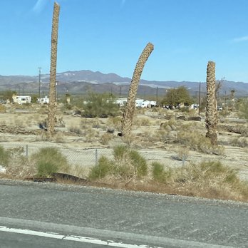 TOWN OF DESERT CENTER - Updated June 2024 - 10 Photos - Desert Center ...