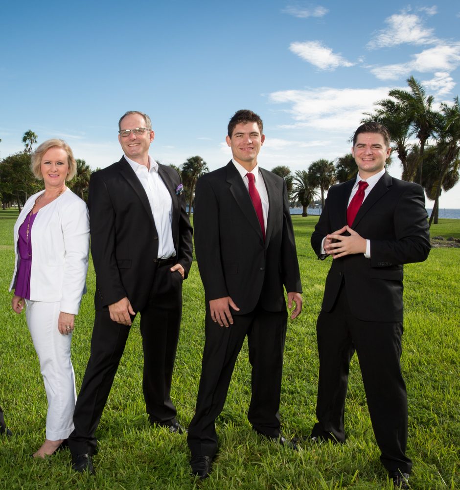 LEISA ERICKSON - ENGEL & VOLKERS - Updated October 2025 - 17 Photos - 102 2nd Ave NE, St ...