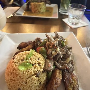 COUNTER & BODEGA - Updated June 2025 - 448 Photos & 333 Reviews - 216 ...