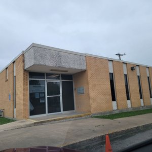 SHERMAN PUBLIC LIBRARY - Updated January 2026 - 421 N Travis St ...