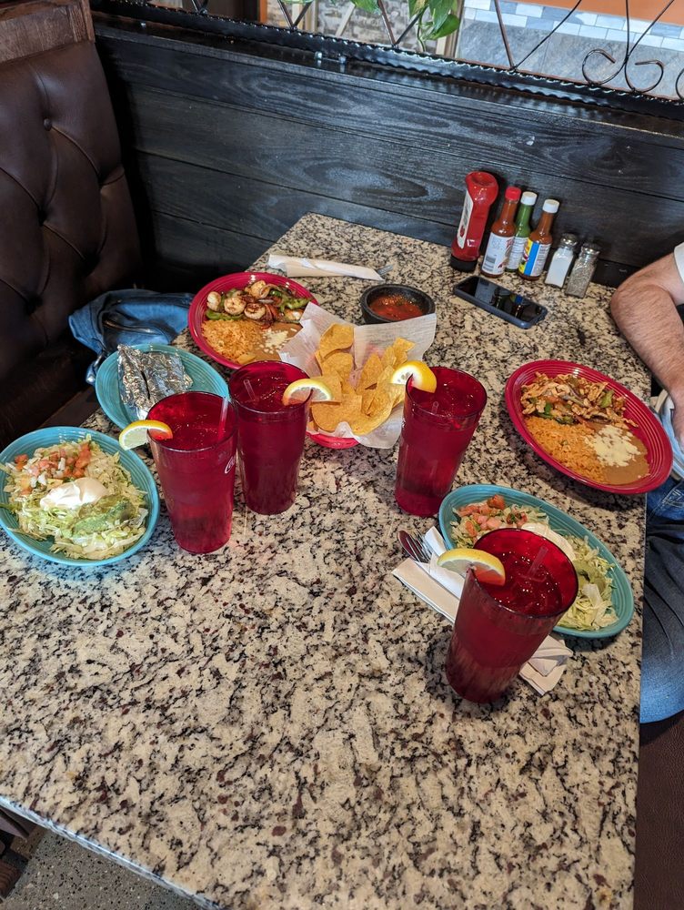 EL RANCHO - Updated December 2024 - 22 Photos - 4970 US-10, Ludington ...