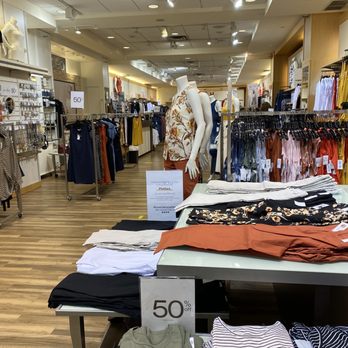 CLEO - Updated February 2025 - 15 Photos - 100 City Centre Drive ...