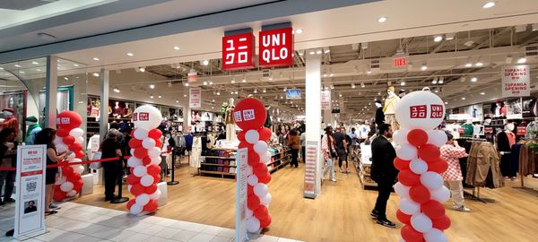 UNIQLO - Updated October 2025 - 26 Photos & 13 Reviews - 6600 CA-27 ...