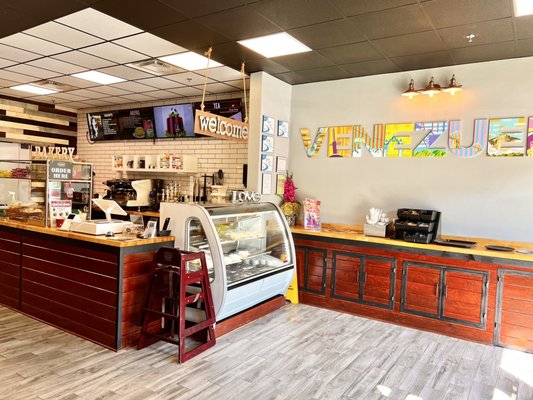 GUAYOYO COFFEE & BAKERY - Updated September 2025 - 61 Photos & 62 ...