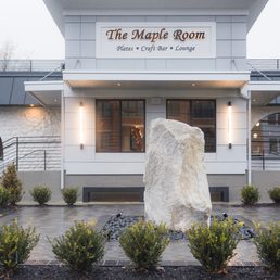 THE MAPLE ROOM - Updated December 2025 - 293 Photos & 123 Reviews - 377 ...
