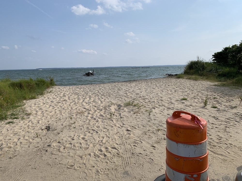 WINDMILL POINT BEACH - Updated July 2025 - 14 Photos - Route 695, White ...