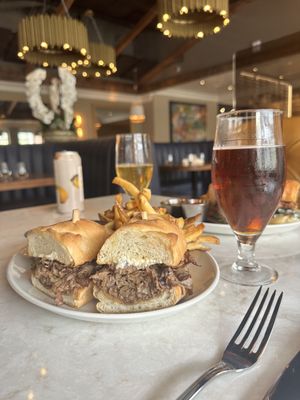 11TH POST ON QUEEN - Updated May 2024 - 20 Photos & 16 Reviews - 135 ...