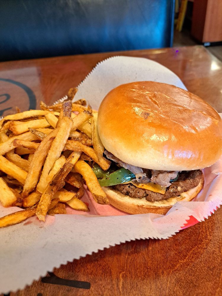 SLIM’S - Updated May 2026 - 184 Photos & 448 Reviews - 2020 W Montrose ...