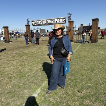 SILVERLAKES SPORTS COMPLEX - Updated October 2025 - 47 Photos & 56 ...