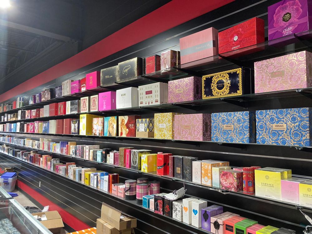 CELL GEEKS - Updated December 2025 - 19 Photos - 2620 N Prince St, Clovis, New Mexico - Jewelry ...