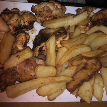 LA CUEVA DEL CHICKEN INN - Updated December 2025 - 57 Photos & 30 ...