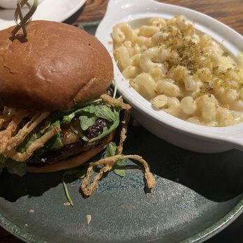 GRACKLE - Updated October 2025 - 92 Reviews & 167 Photos - 11852 Elm ...