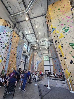 PORTLAND ROCK GYM - BEAVERTON - Updated December 2025 - 43 Photos & 11 ...