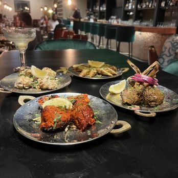 ZAAN INDIAN CUISINE - Updated July 2025 - 36 Photos & 24 Reviews - 1019 ...