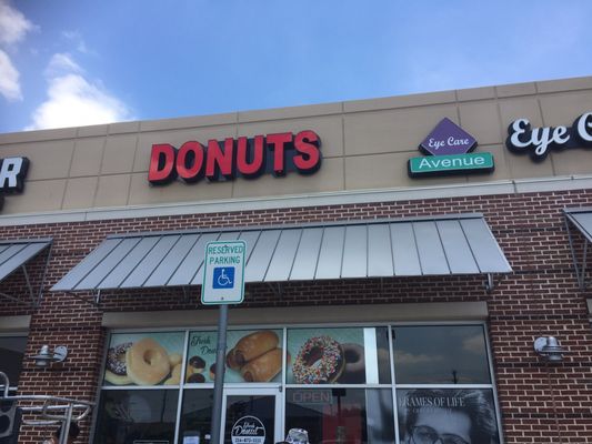 FRESH DONUTS - Updated May 2026 - 21 Photos & 23 Reviews - 5000 ...