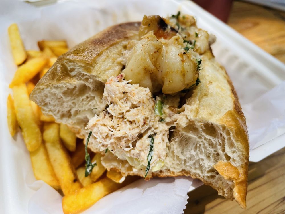 HI.SHACK - Updated October 2025 - 246 Photos & 100 Reviews - 1958 ...