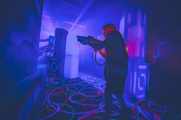 SURGE ENTERTAINMENT BY DREW BREES - Updated January 2026 - 81 Photos & 49 Reviews - 3201 Airport ...