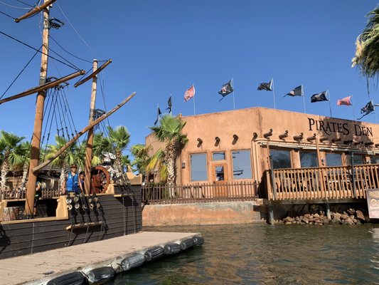 PIRATES DEN RESORT - Updated January 2026 - 25 Photos & 40 Reviews ...