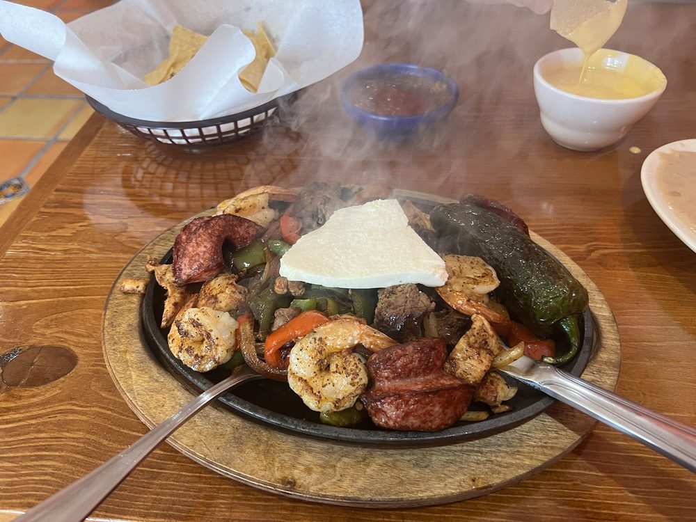 EL GARAMBULLO MEXICAN RESTAURANT - Updated May 2025 - 59 Photos & 36 ...