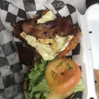 REFZ SPORTS BAR & GRILL - Updated July 2025 - 40 Photos & 24 Reviews ...