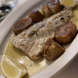 AVVIO - Updated December 2025 - 169 Photos & 172 Reviews - 4358 N ...