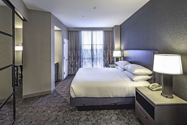 DOUBLETREE BY HILTON HOTEL MODESTO - 312 Photos & 308 Reviews - 1150 ...