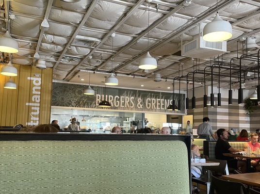 TRULAND BURGERS & GREENS - Updated January 2025 - 475 Photos & 578 ...