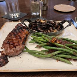 J GILBERT’S WOOD-FIRED STEAKS & SEAFOOD - Updated December 2025 - 1068 ...