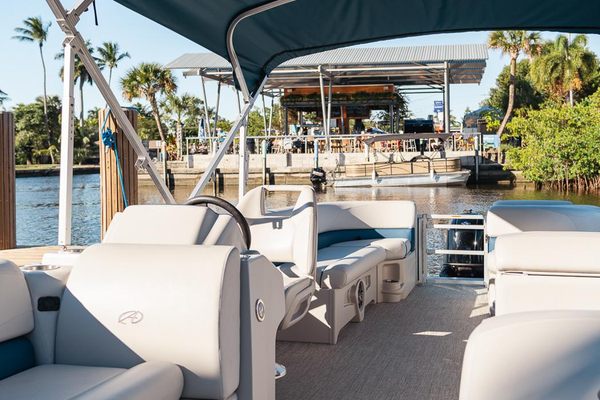 ON THE PONTOON BOAT - Updated September 2025 - 96 Photos & 17 Reviews ...