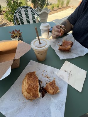 UN DEUX TROIS CAFE - Updated January 2026 - 29 Photos & 12 Reviews ...