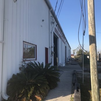 AMERICAN WALLZONE SUPPLY - Updated December 2025 - 4643 N Hwy 231 ...