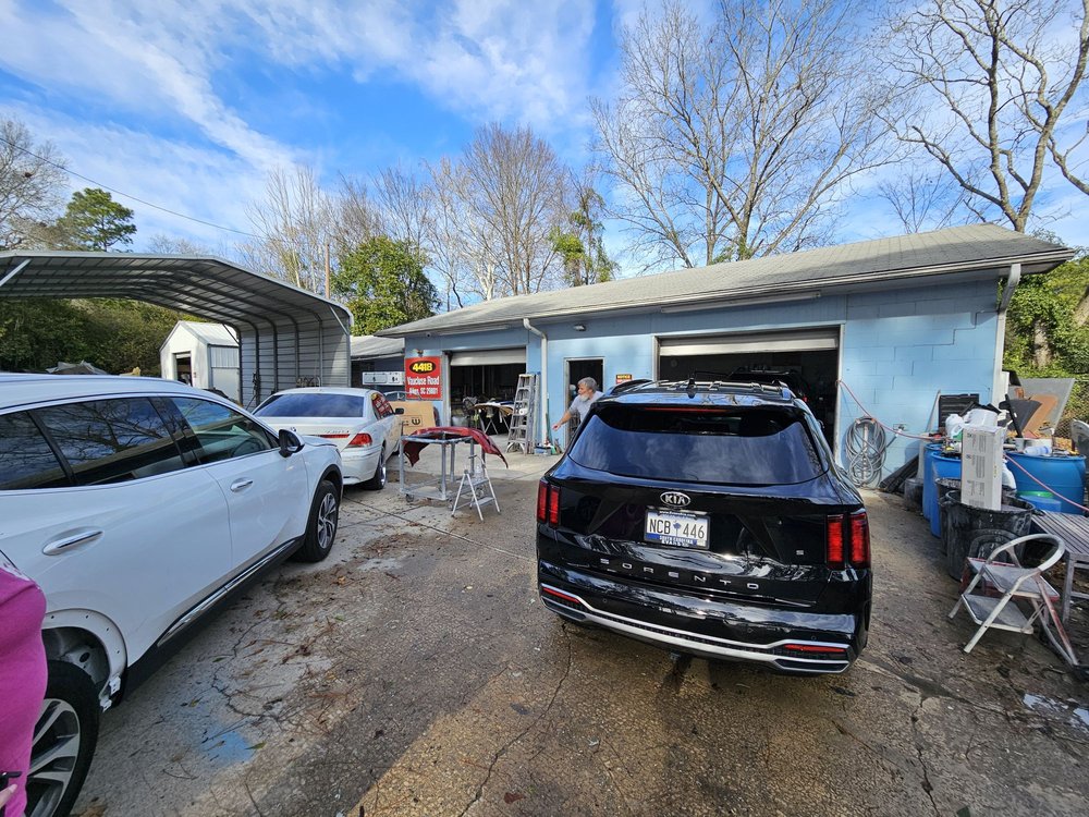 CAROLINA COLLISION CENTER - Updated January 2026 - 4418 Vaucluse Rd ...