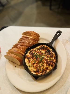 KIN WINDSOR - Updated October 2025 - 900 Photos & 901 Reviews - 740 ...