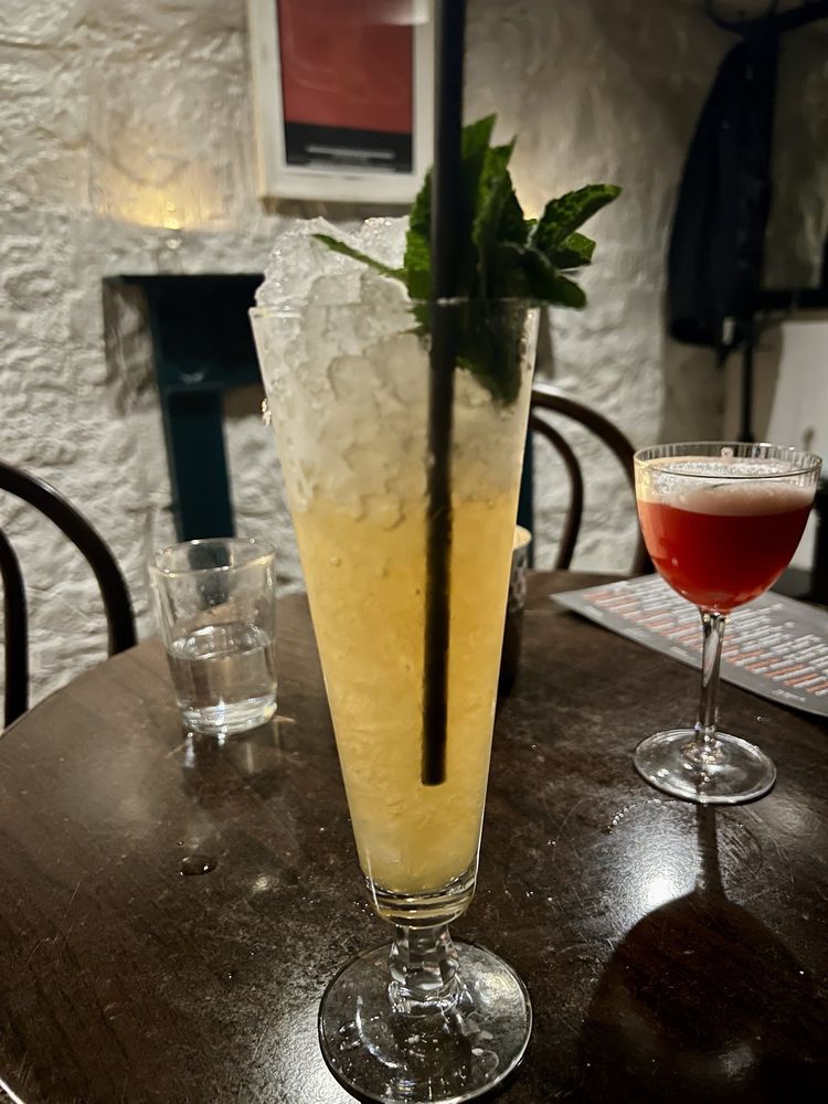 BRAMBLE - Updated October 2025 - 76 Photos & 97 Reviews - 16A Queen ...