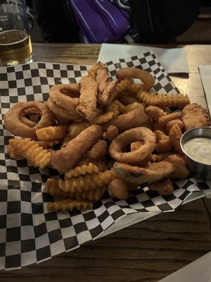 THE SPLIT CROW PUB - Updated December 2025 - 42 Photos & 70 Reviews - 1855 Granville Street ...