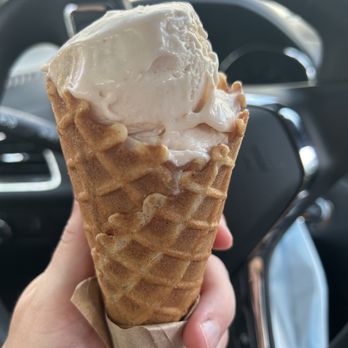 ICE CREAM SOCIAL - Updated November 2024 - 57 Photos & 55 Reviews ...