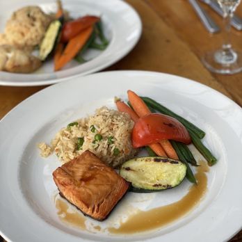 CARDERO’S RESTAURANT & MARINE PUB - Updated July 2024 - 867 Photos ...