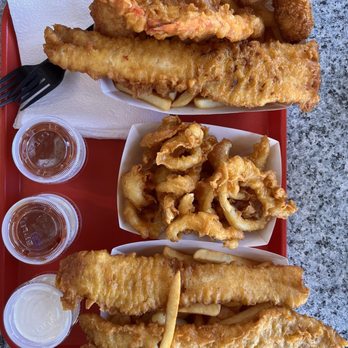 TUGBOAT FISH AND CHIPS - Updated June 2025 - 341 Photos & 496 Reviews ...