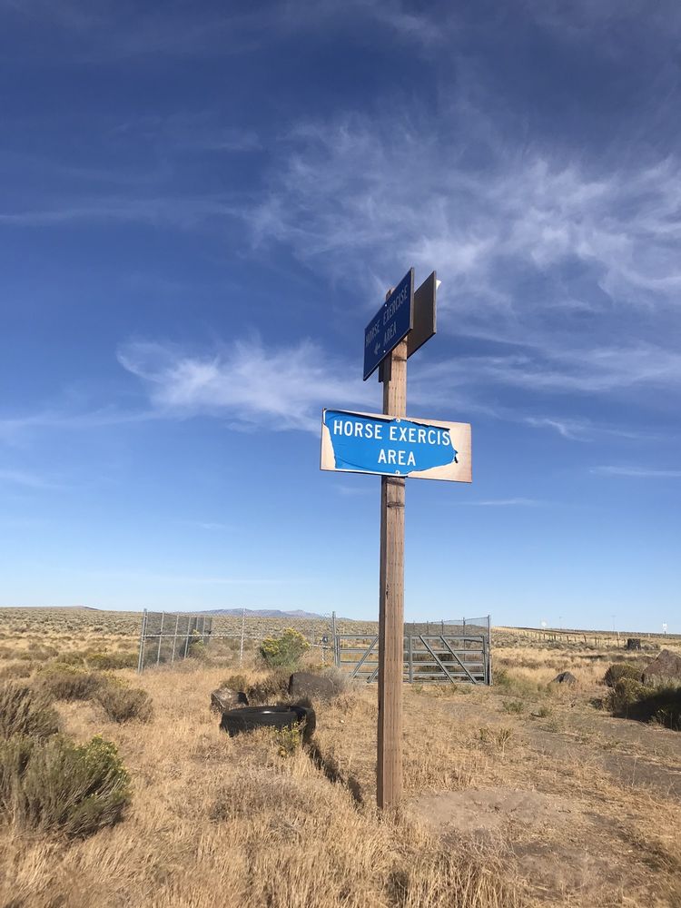 CENTRAL OREGON HWY REST AREA - Updated June 2024 - 16 Photos - 34400 ...