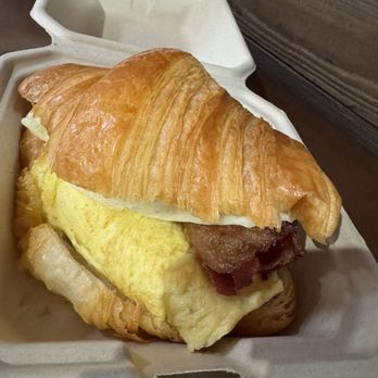 ONE HOUSE BAKERY - Updated July 2024 - 1477 Photos & 950 Reviews - 918 ...