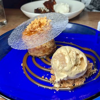 THE TILTED ROW - Updated 2024 - 341 Photos & 139 Reviews - 305 McMechen ...