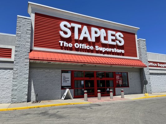 STAPLES - Updated December 2025 - 45 Photos & 87 Reviews - 4610 North ...