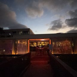 SHUCKERS - Updated December 2025 - 561 Photos & 623 Reviews - 9800 S ...