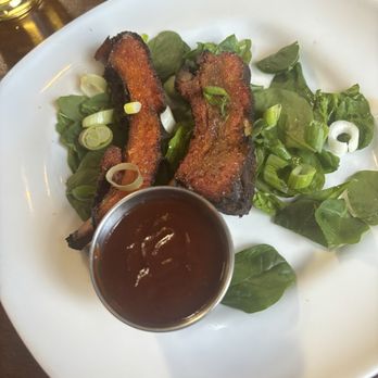 THE BADGER’S DEN - Updated April 2025 - 70 Photos & 42 Reviews - 1245 ...